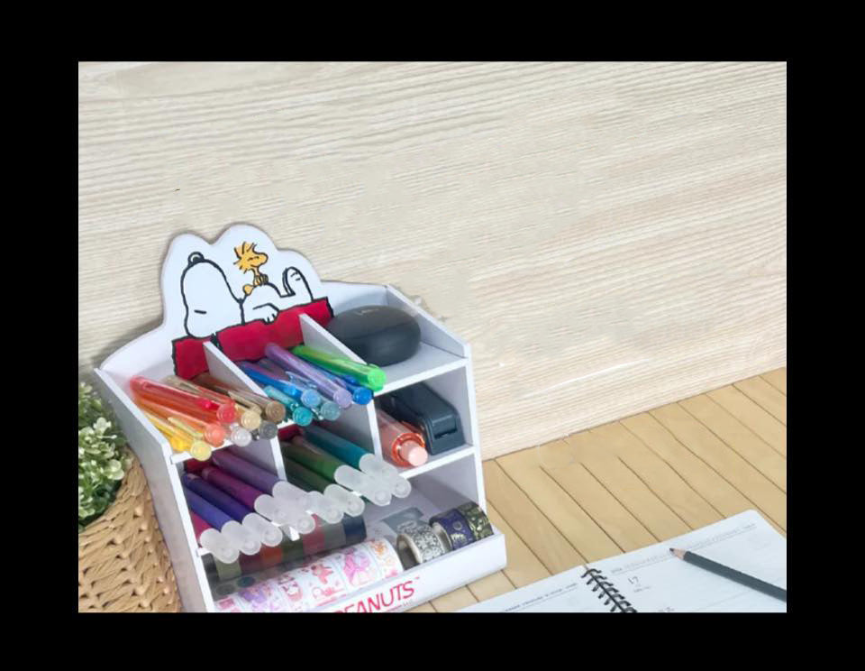 Peanuts Snoopy Mini Display Cabinet | SNPY ONLY