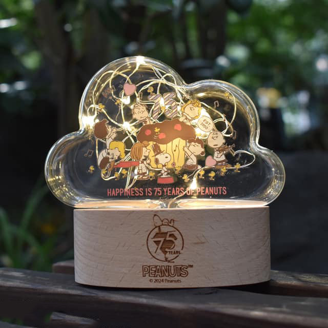 Peanuts Snoopy 75th Anniversary LED Lamp | SNPY ONLY