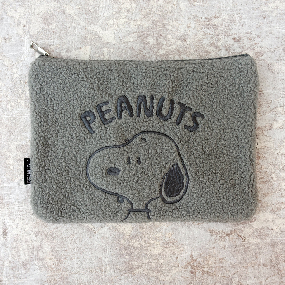 Peanuts Snoopy "Mug Shot" Fluffy Cosmetic Bag | SNPY ONLY