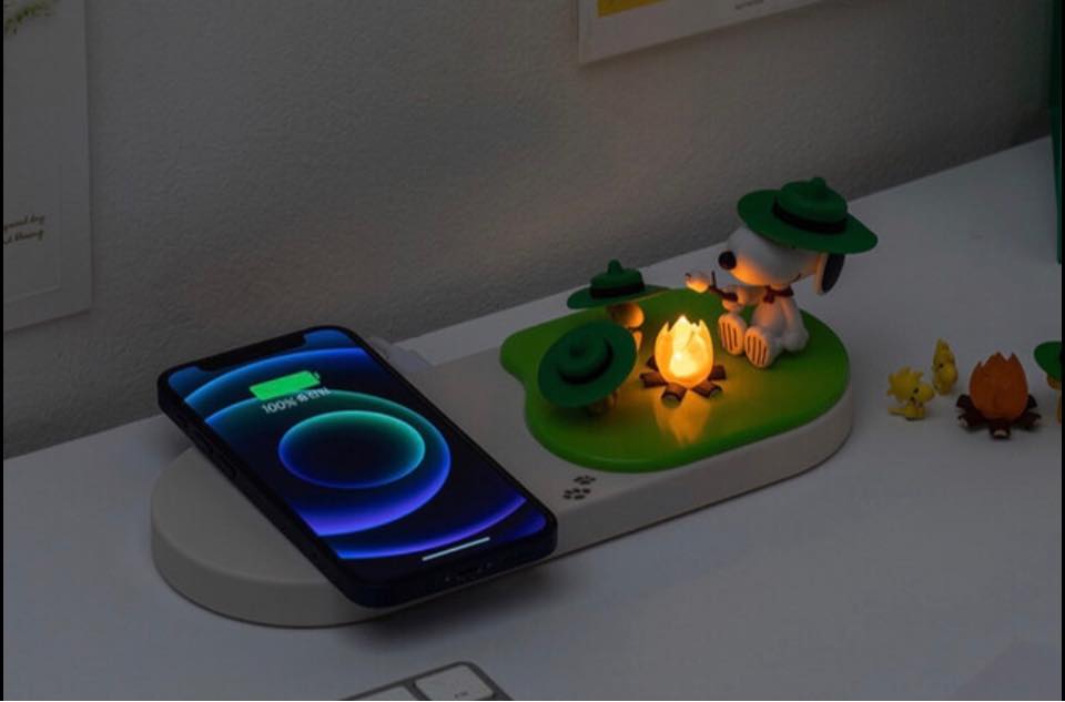 Peanuts Snoopy Campfire Wireless Charging Station | SNPY ONLY