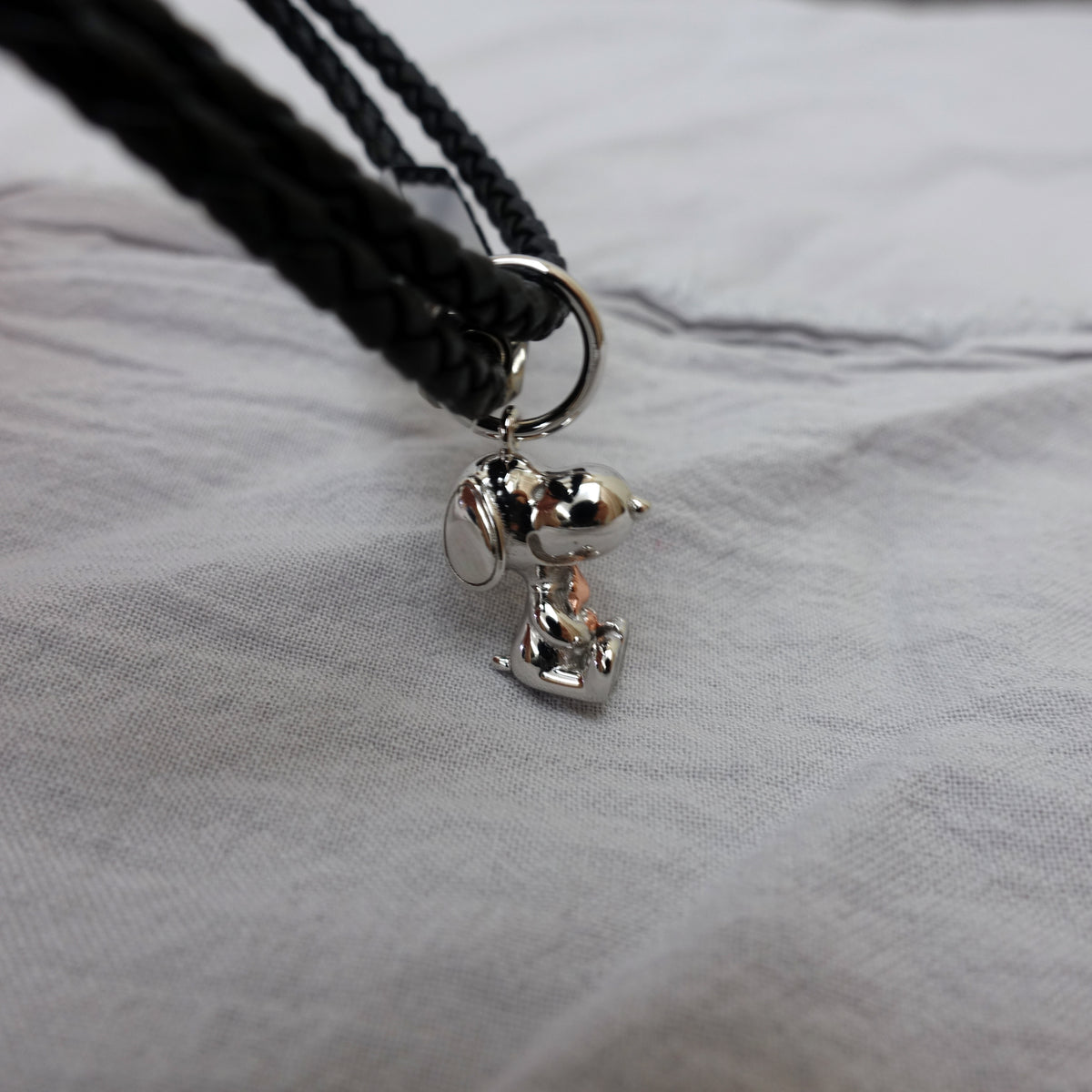 Peanuts Snoopy Leather Bracelet (Black Silver) | SNPY ONLY