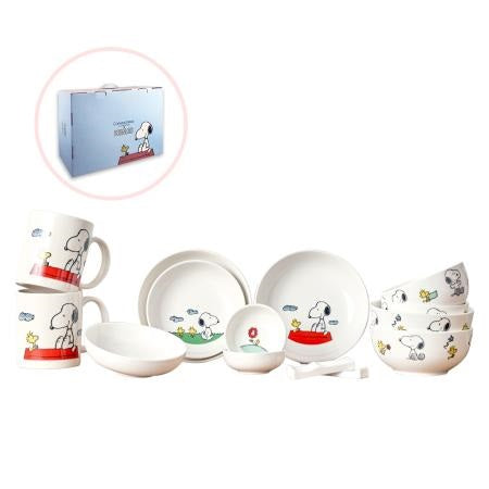 Corelle Peanuts Snoopy "Home" 14 PC Gift Set | SNPY ONLY
